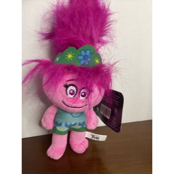 toy factory | Other | Nwt Dreamworks Trolls Poppy Stuffed Plush Doll ...